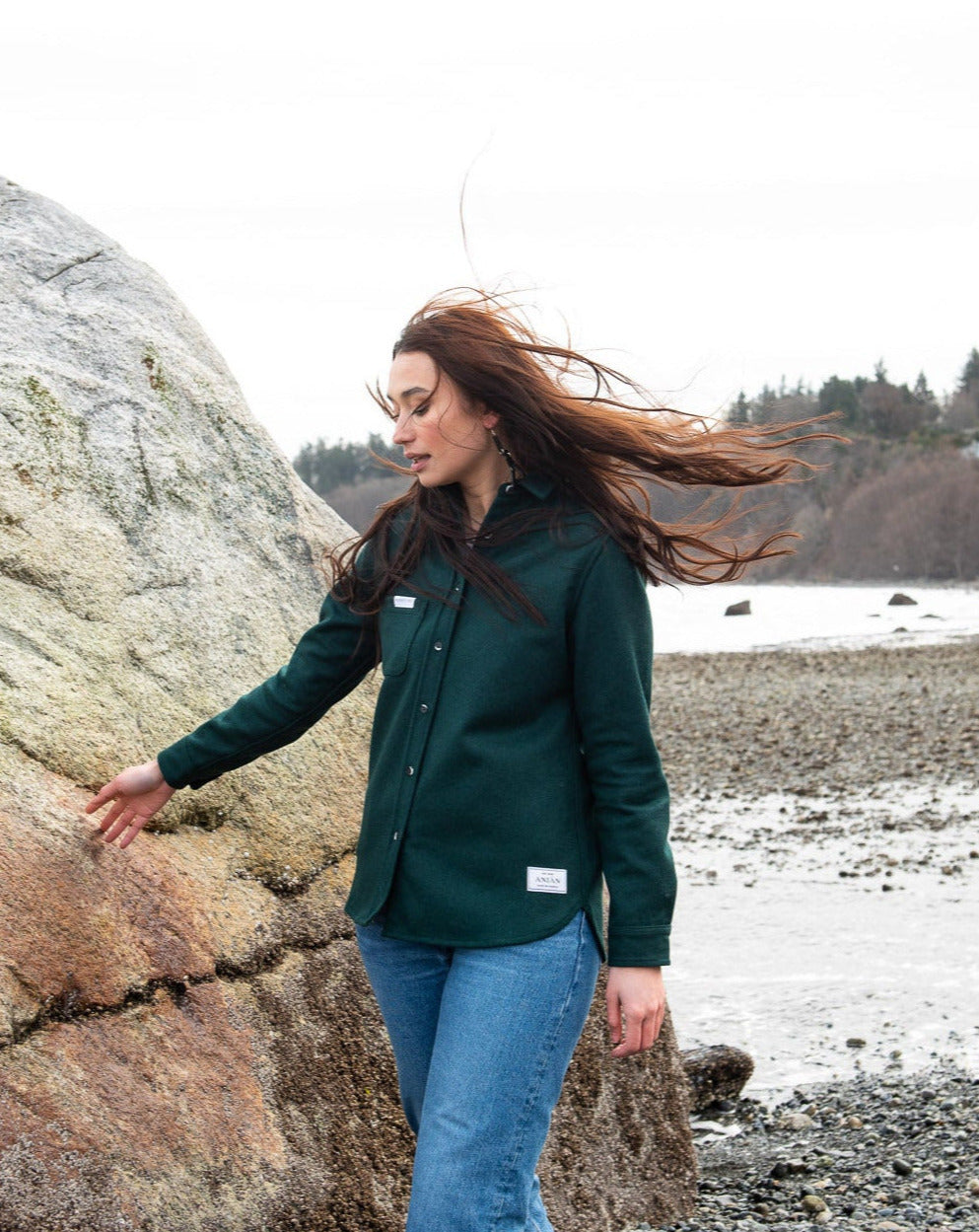 ANIÁN Women's Modern Melton | Wool | Made in Canada